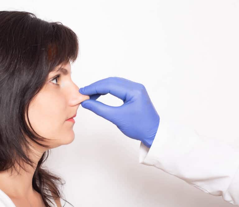 Pollybeak Deformity After Rhinoplasty: Causes and Treatment